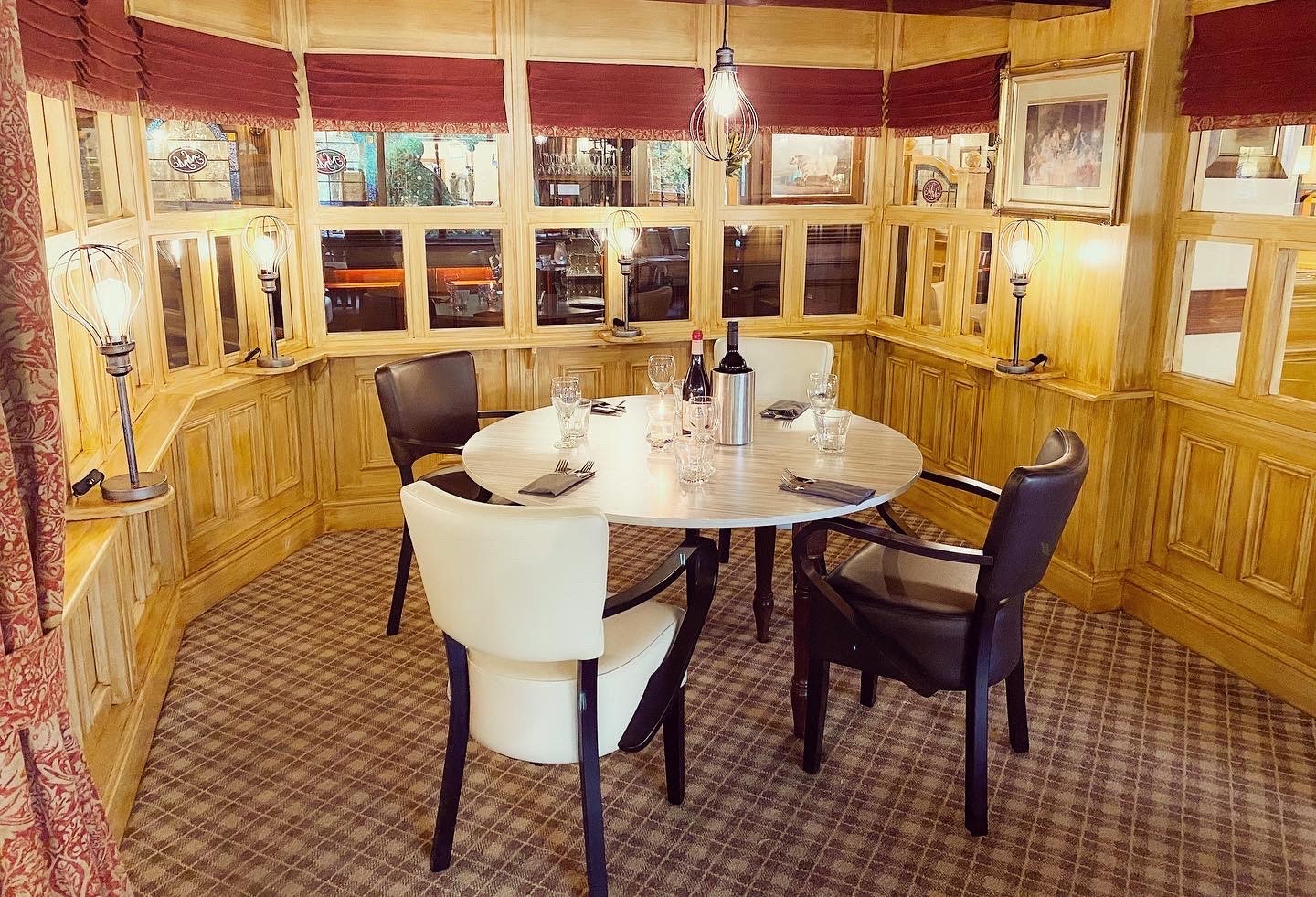 Homepage - Master McGraths Restaurant